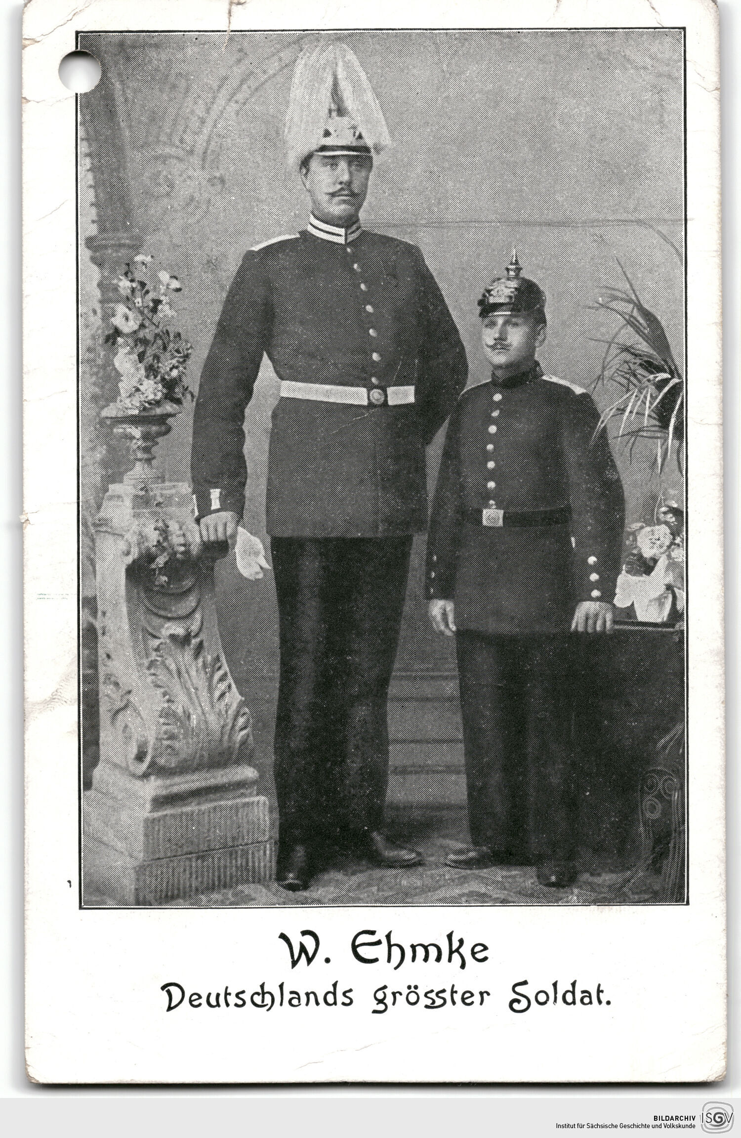 Postkarte: "W. Ehmke, Deutschlands grösster Soldat" - Vorderseite ...